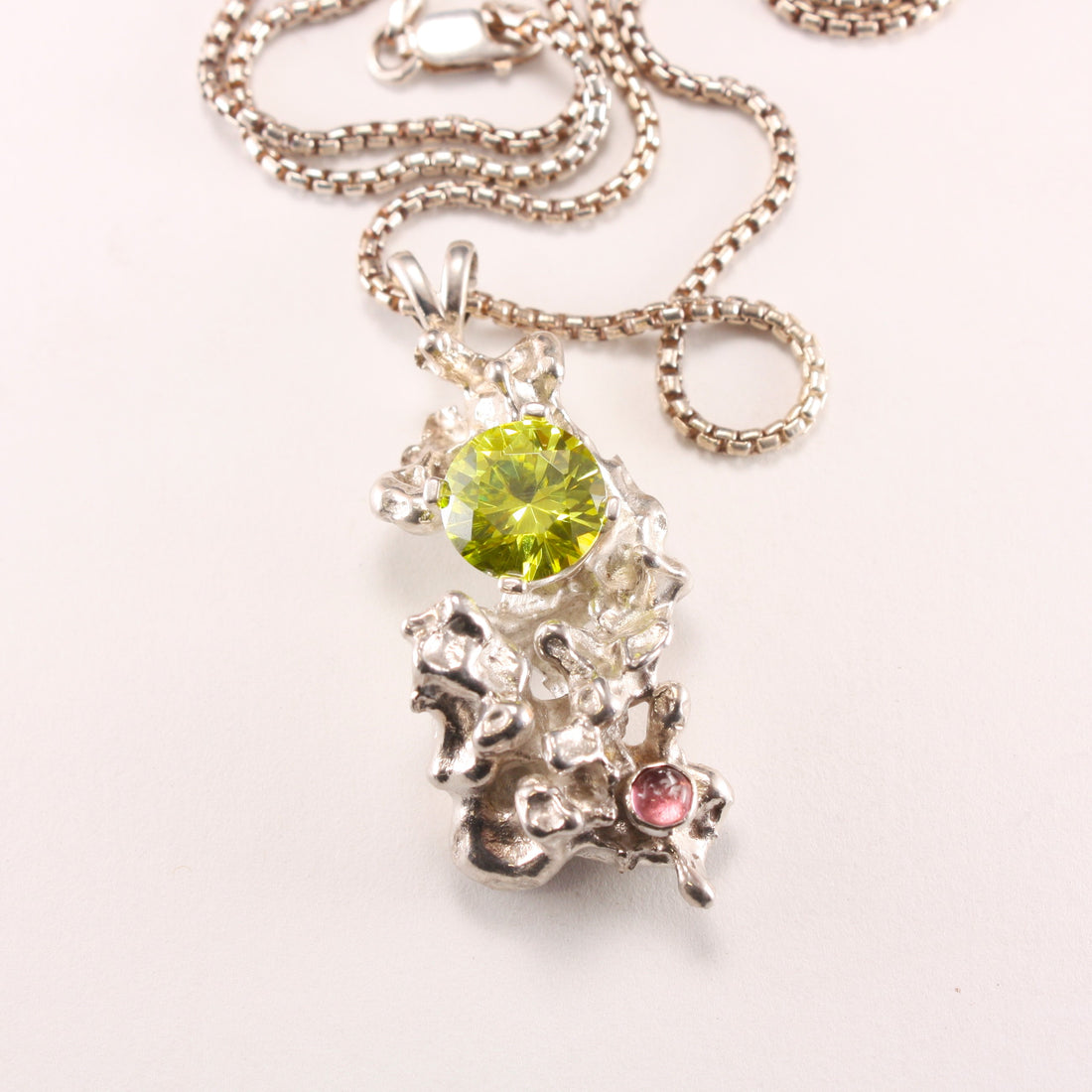 Salt Cast Silver Pendant with Peridot and Pink Tourmaline – poonkinneyforge