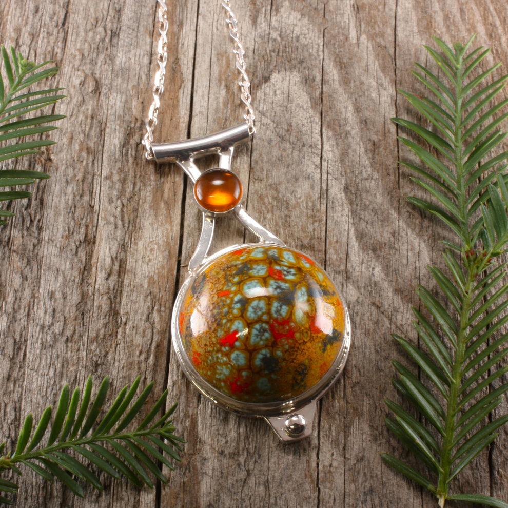 Large Enamel Pendant with Amber – poonkinneyforge